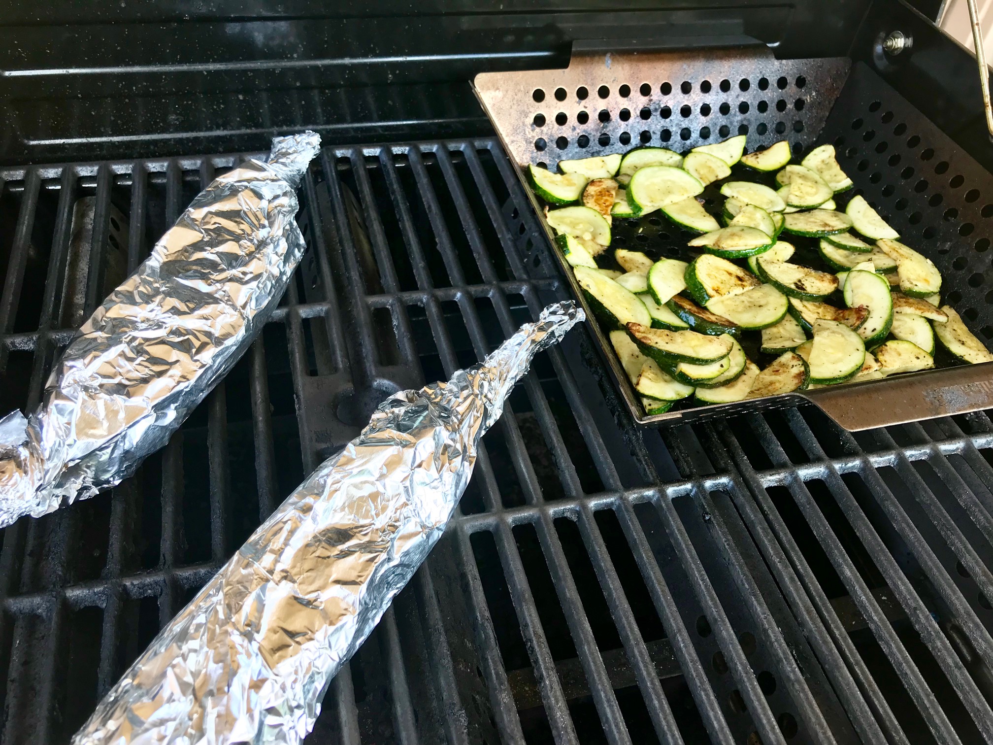 Grilling Tips for Newbies: How to Use a Gas Grill | finding time for ...