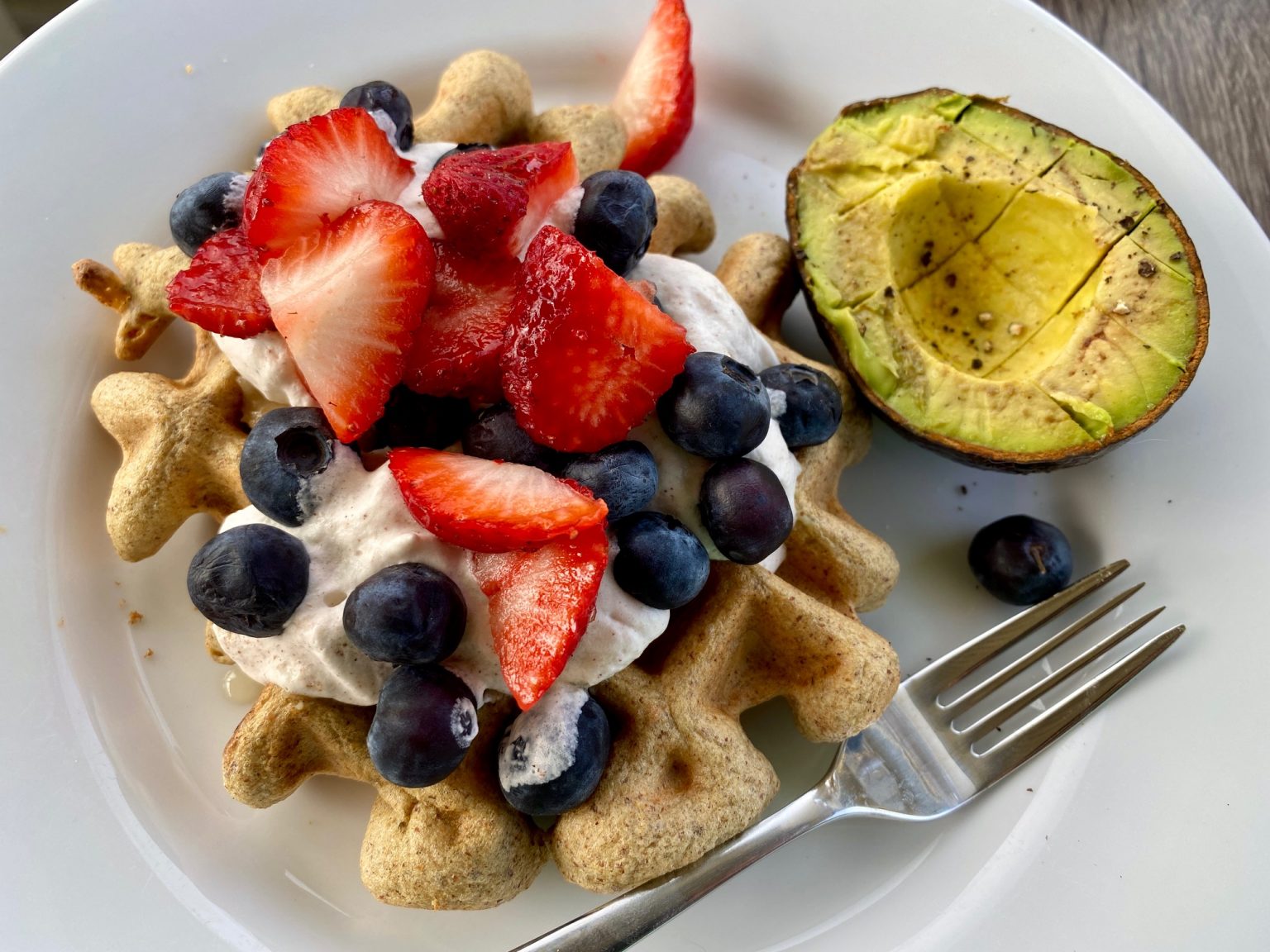 Easy Single-Serving Keto Waffle (Low Carb, GF) | finding time for cooking