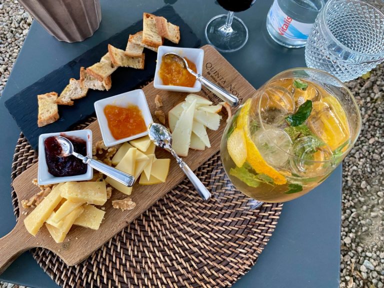 How to Make a Porto Tonico Cocktail (White Port & Tonic)