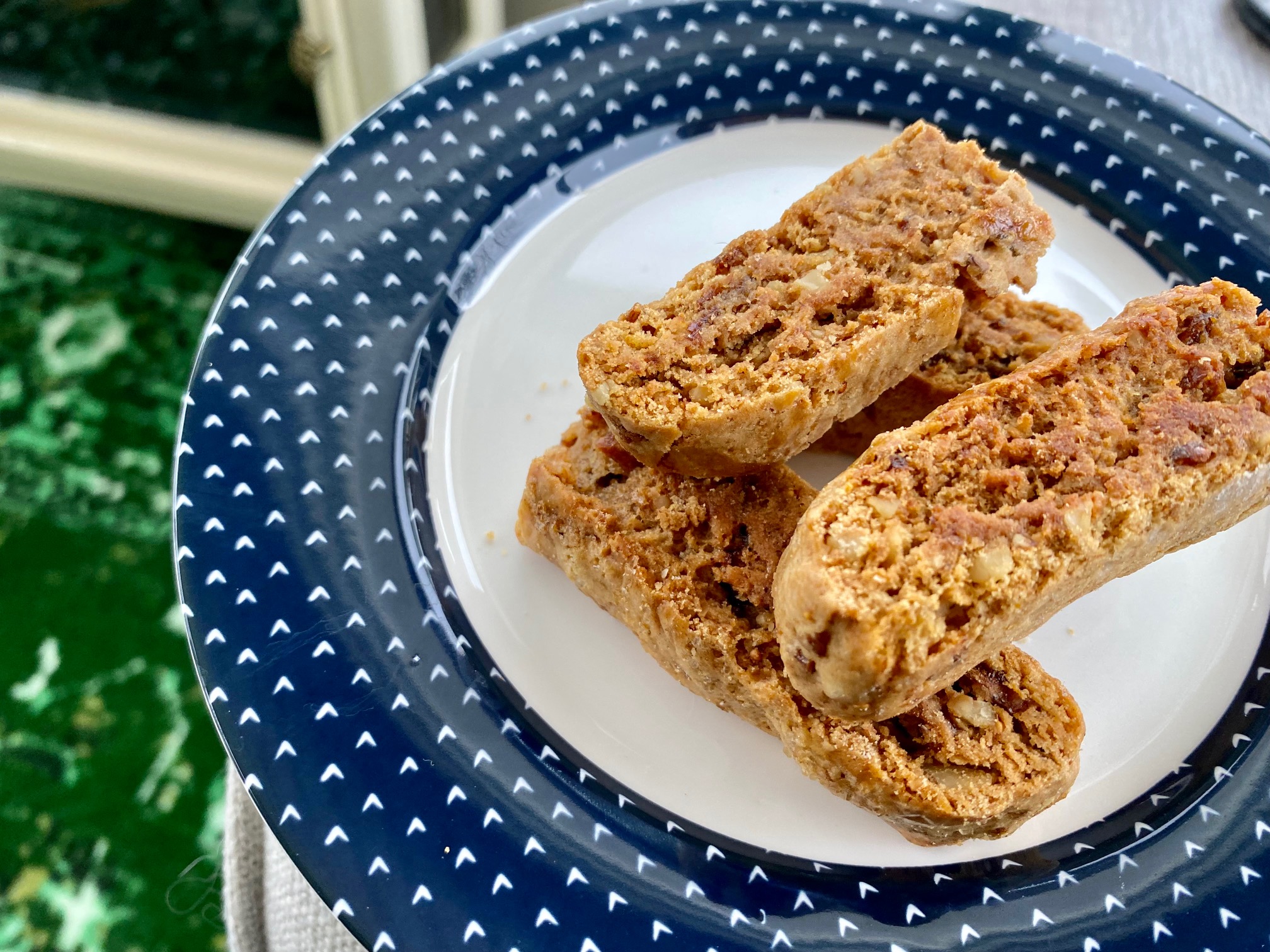 Spiced Fig & Walnut Biscotti | finding time for cooking