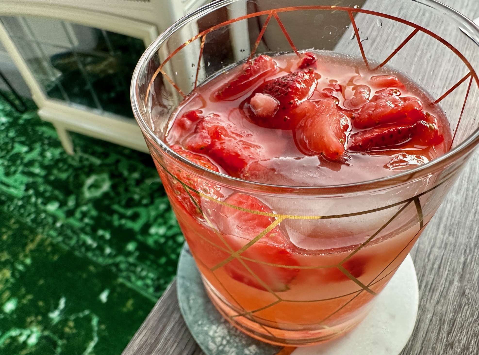 Summer Drink: A Strawberry Black Pepper Gin Cocktail